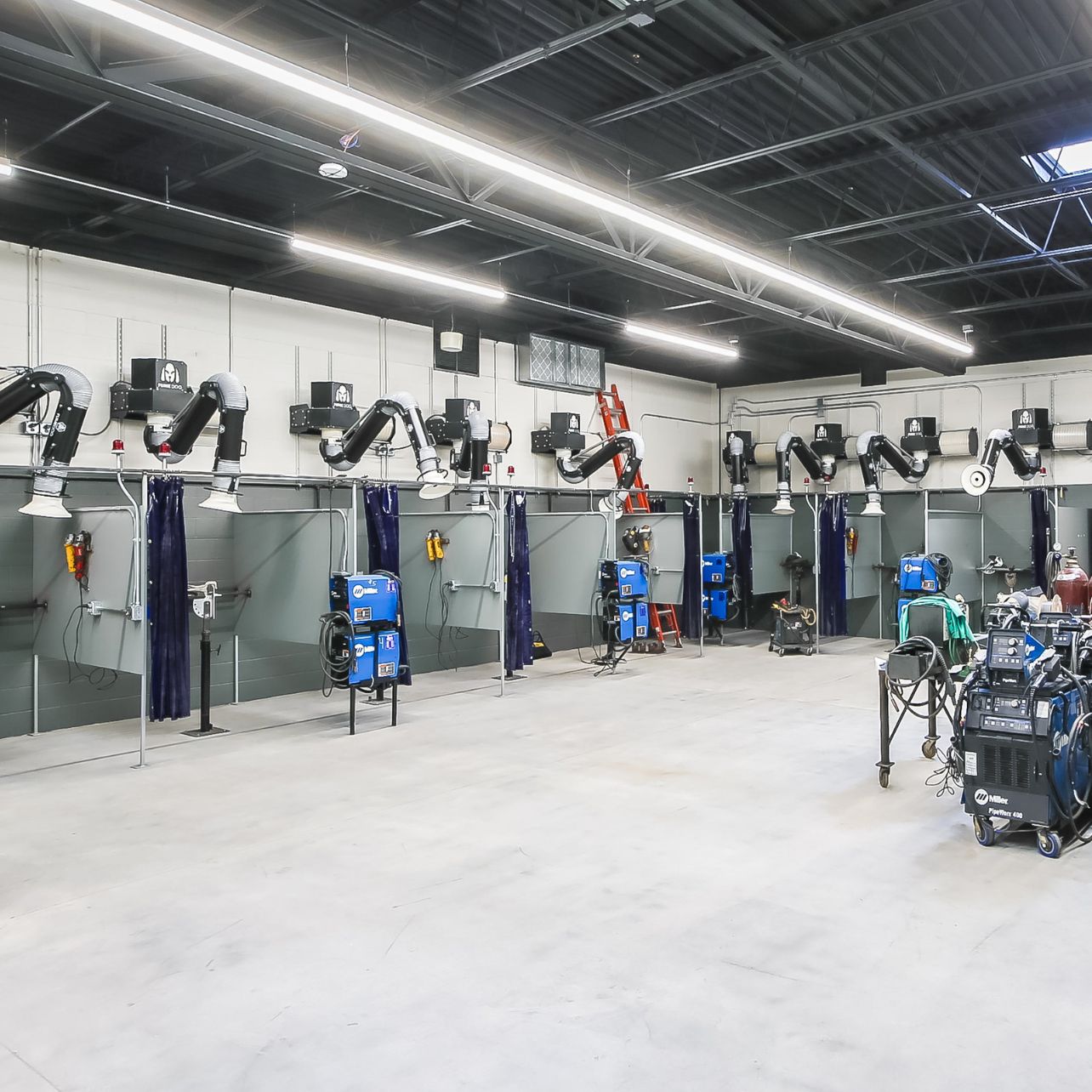 Welding Booths – Fume Dog